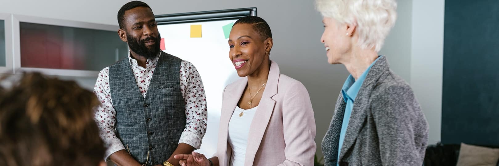 How to make a good pitch | 9 pitch tips- MOO Blog