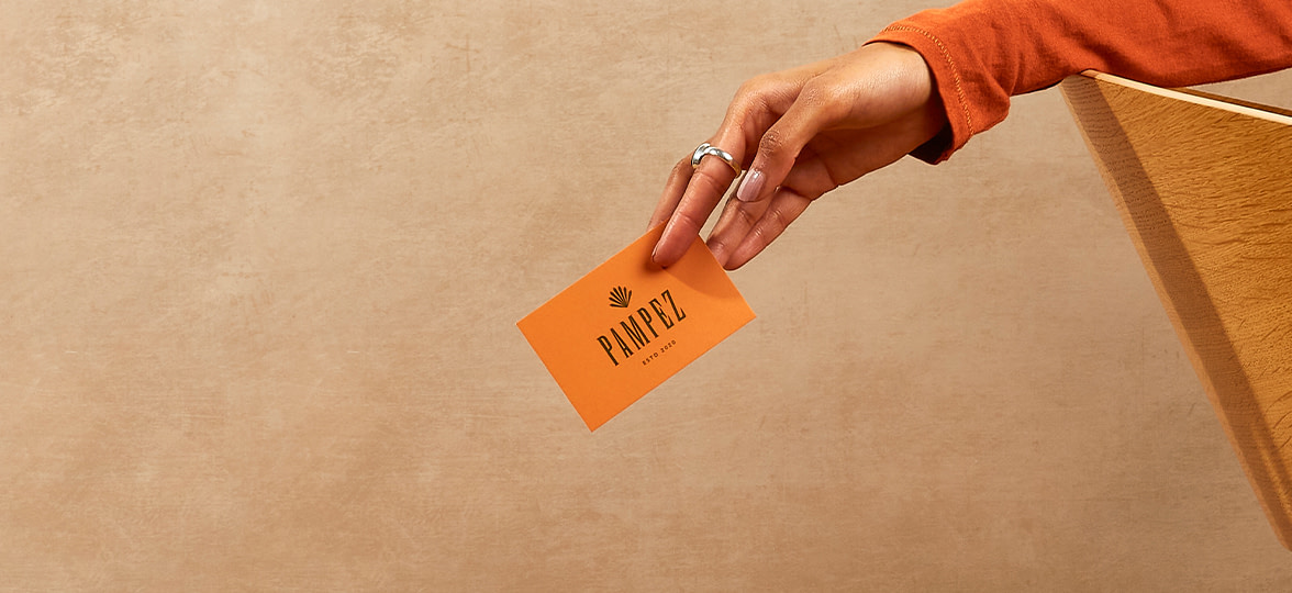 The best colours for Business Cards with Laura Perryman - MOO Blog