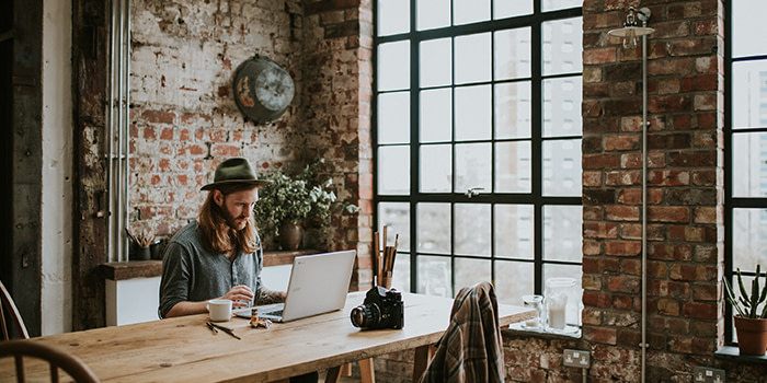 8 motivation tips for the self-employed - MOO Blog