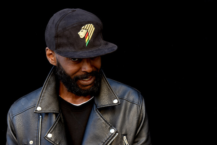 Steve Carty: timeless, honest portrait photography - MOO Blog